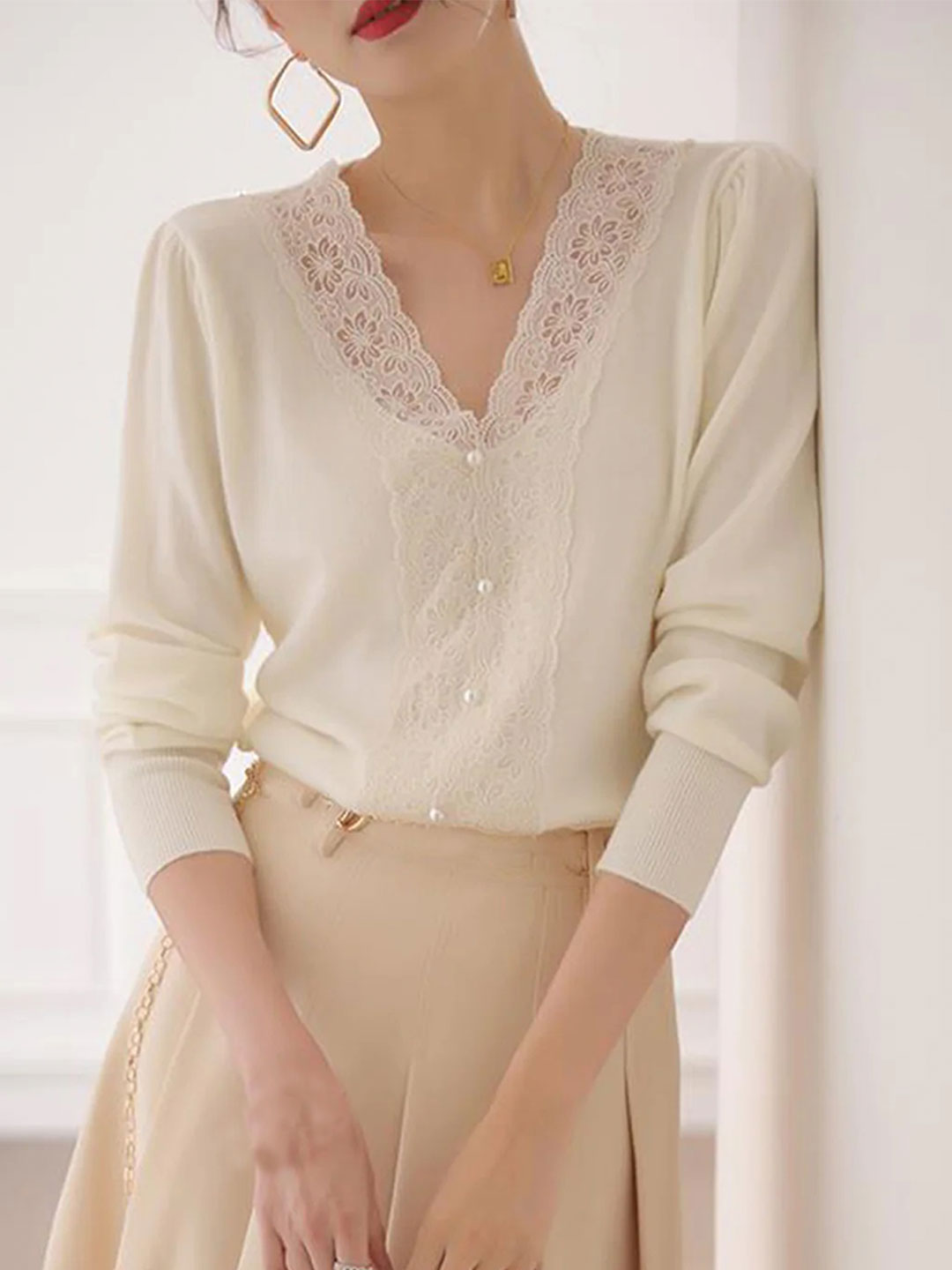 Elaine French Style V-Neck Lace Stitching Knitted Sweater-White – Smile ...